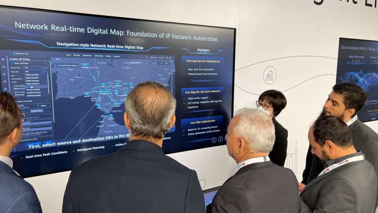 Huawei Debuts iMaster NCE's Real-Time Digital Map for IP Networks at ...